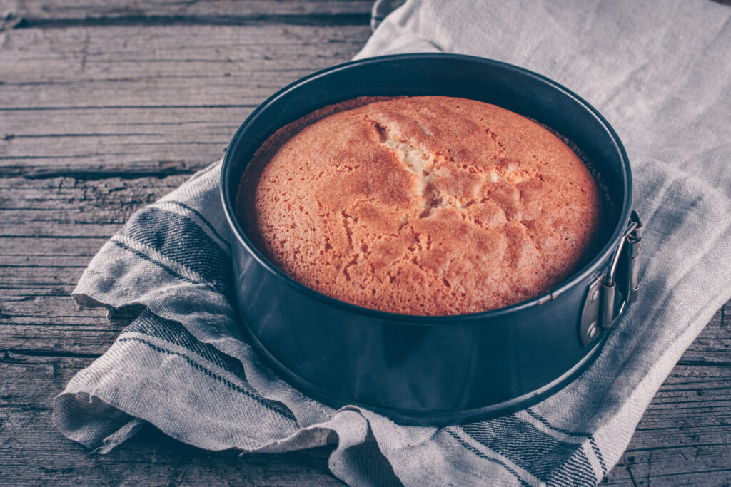 How to Bake a Perfect Sponge Cake?